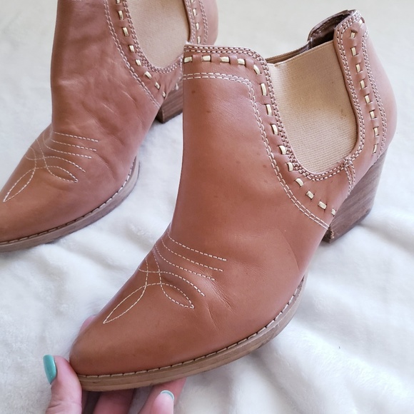 Reba | Shoes | Womens Reba Ankle Boots | Poshmark